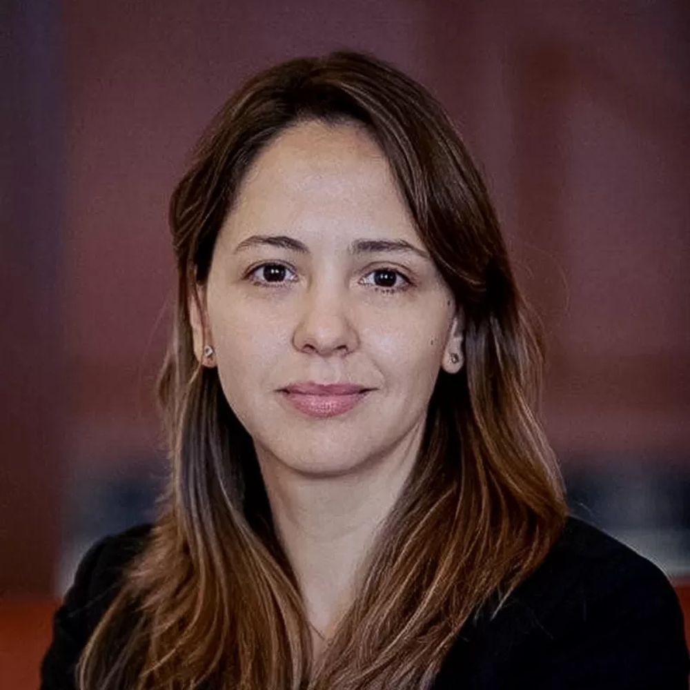 Andrea Lluch, A First-Generation University Graduate and Business ...